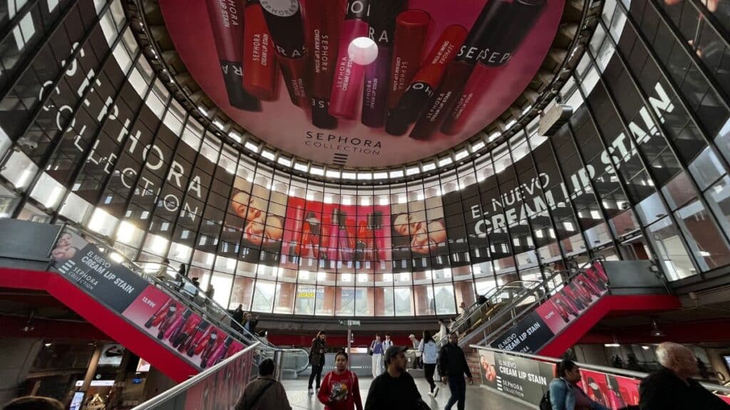 Sephora tiñe Madrid con su colección de labiales Cream Lip Stain