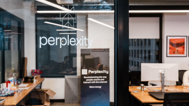 Perplexity reserva 42 M para pagar a medios